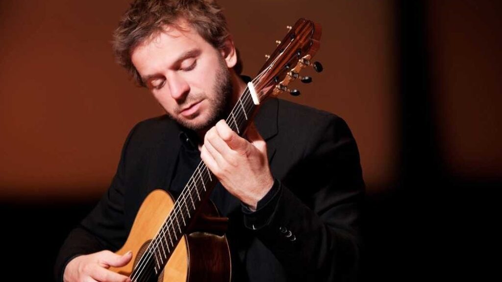 ESMUC- Concert de la Fundación Alhambra Guitarras amb Marcin Dylla